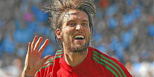 Michu sustituye a Villa en la convocatoria de Del Bosque - Estadio ...