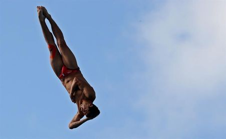 Clavadistas mexicanos hacen el 1-2 en la plataforma de 10 metros de los ...